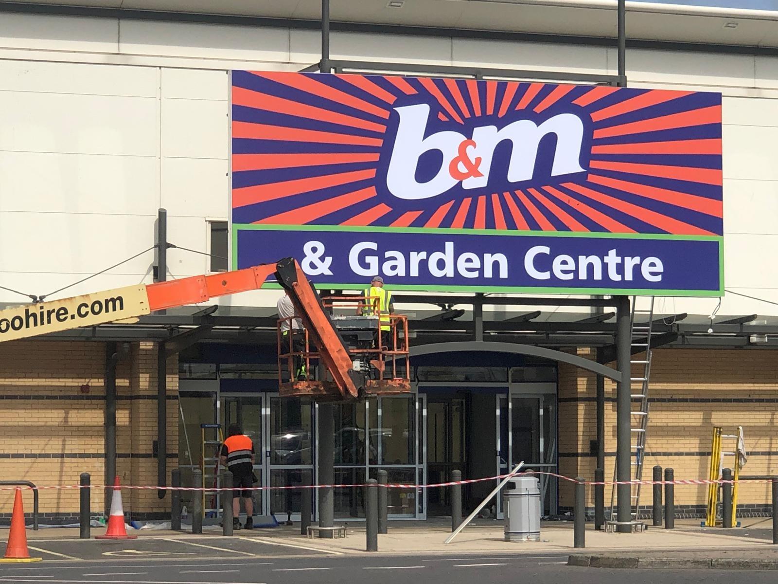 B&M sets opening date for new store at Rushmere Shopping Centre