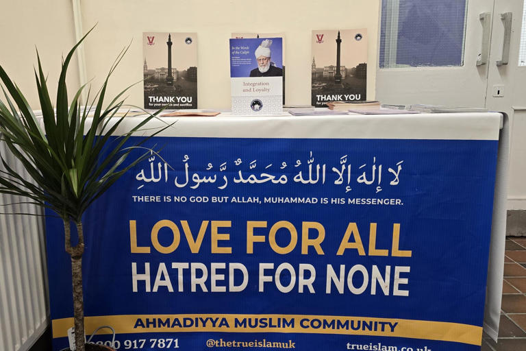 Beyond the flag: Doncaster Mosque displays leaflet on true loyalty to ...