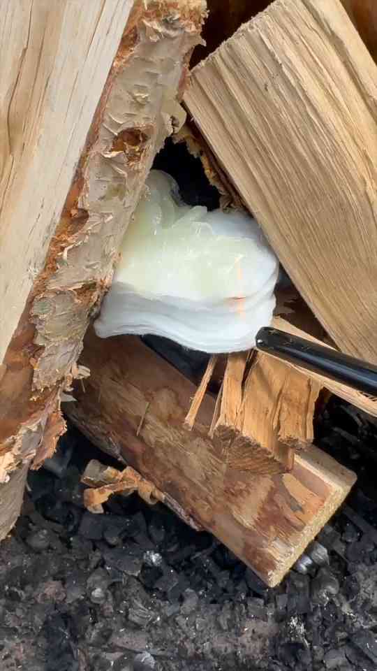 Easy DIY Fire Starter – Perfect for Camping or Cozy Nights!