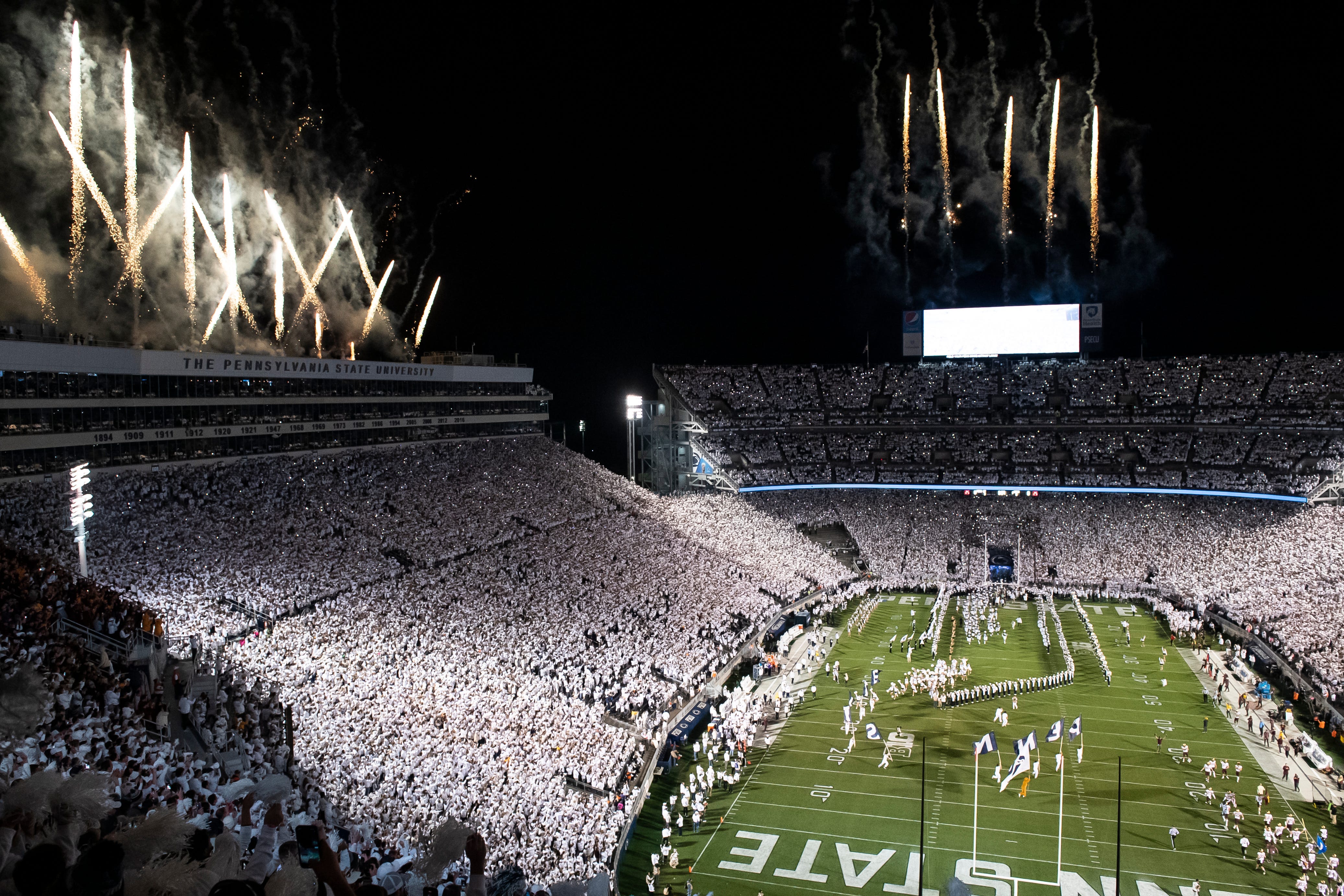 Watch Penn State's game week hype video for the Oregon game