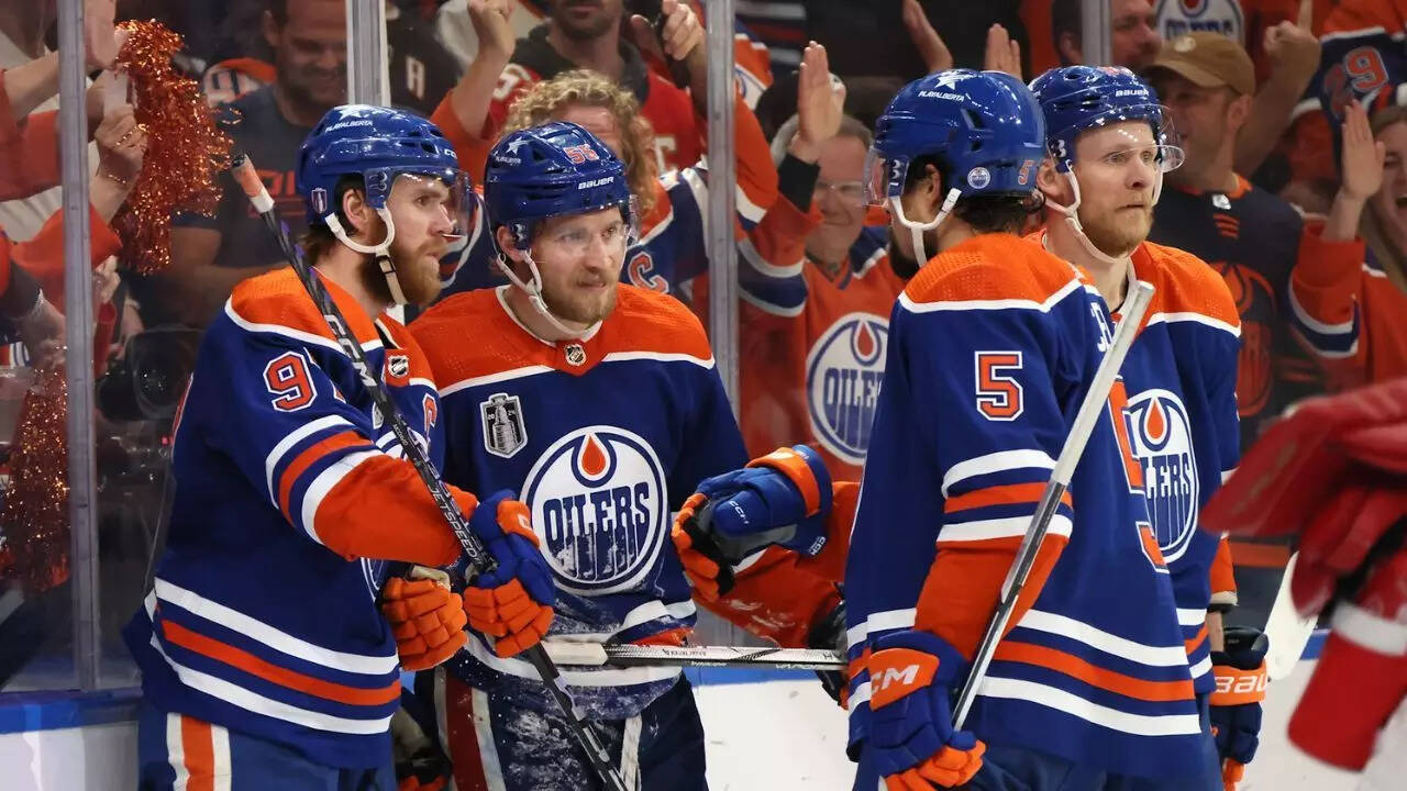 Oilers’ top-heavy roster faces salary cap squeeze, but here’s how they ...