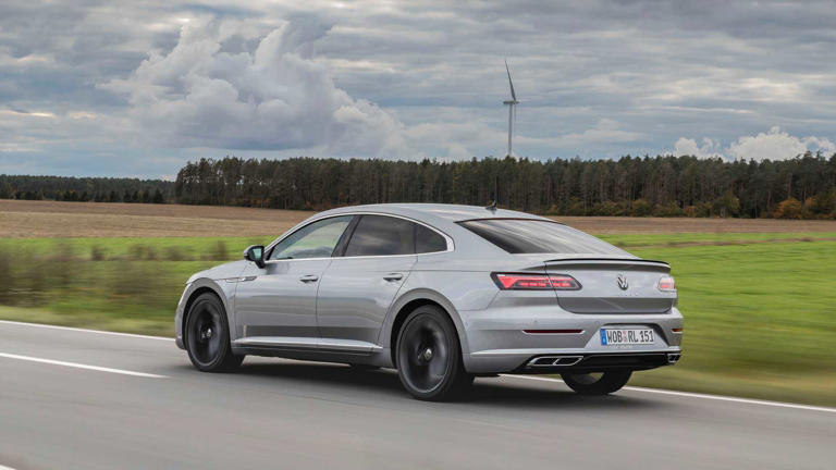 The Volkswagen With More Luxury Than A Mercedes-Benz... And It's Not An ...