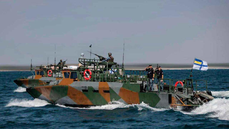 Sweden sends CB90 boats armed with RBS-17 missiles to Ukraine