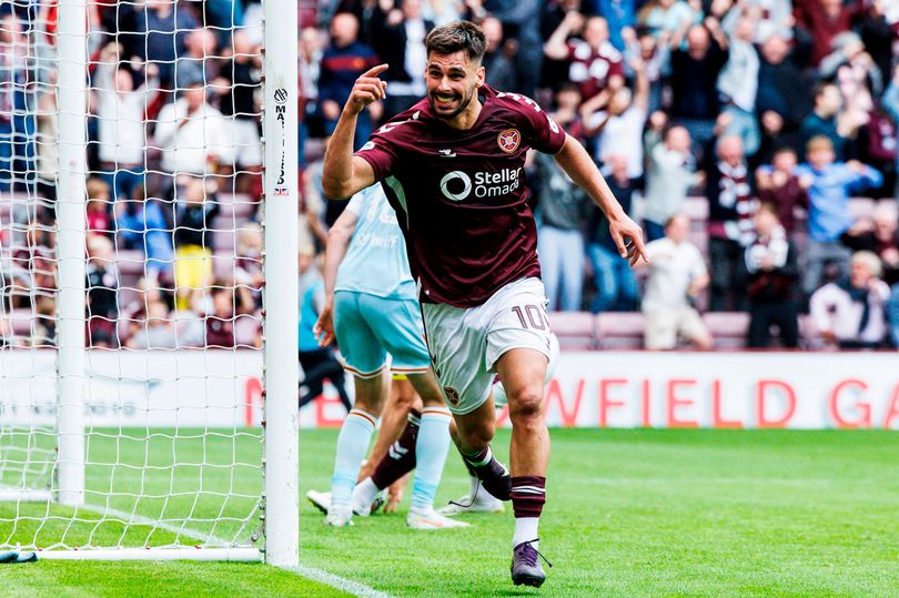 Catchy Hearts chant leaves Claudio Braga 'shocked' as he thanks punters ...