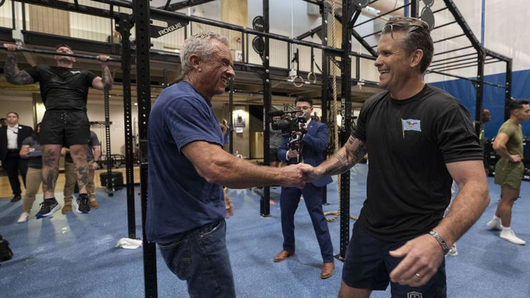 Russia mocks key Trump ally