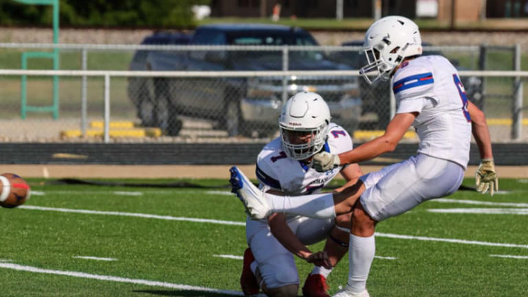 Photos: Graham vs. Santo in Texas Varsity football showdown - Aug. 28, 2025