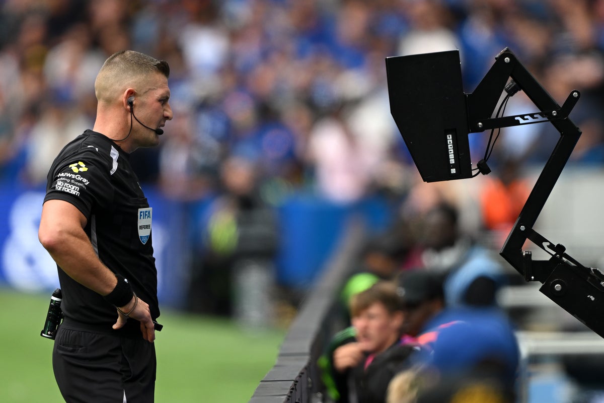 VAR official dropped ahead of Liverpool-Arsenal after Fulham error
