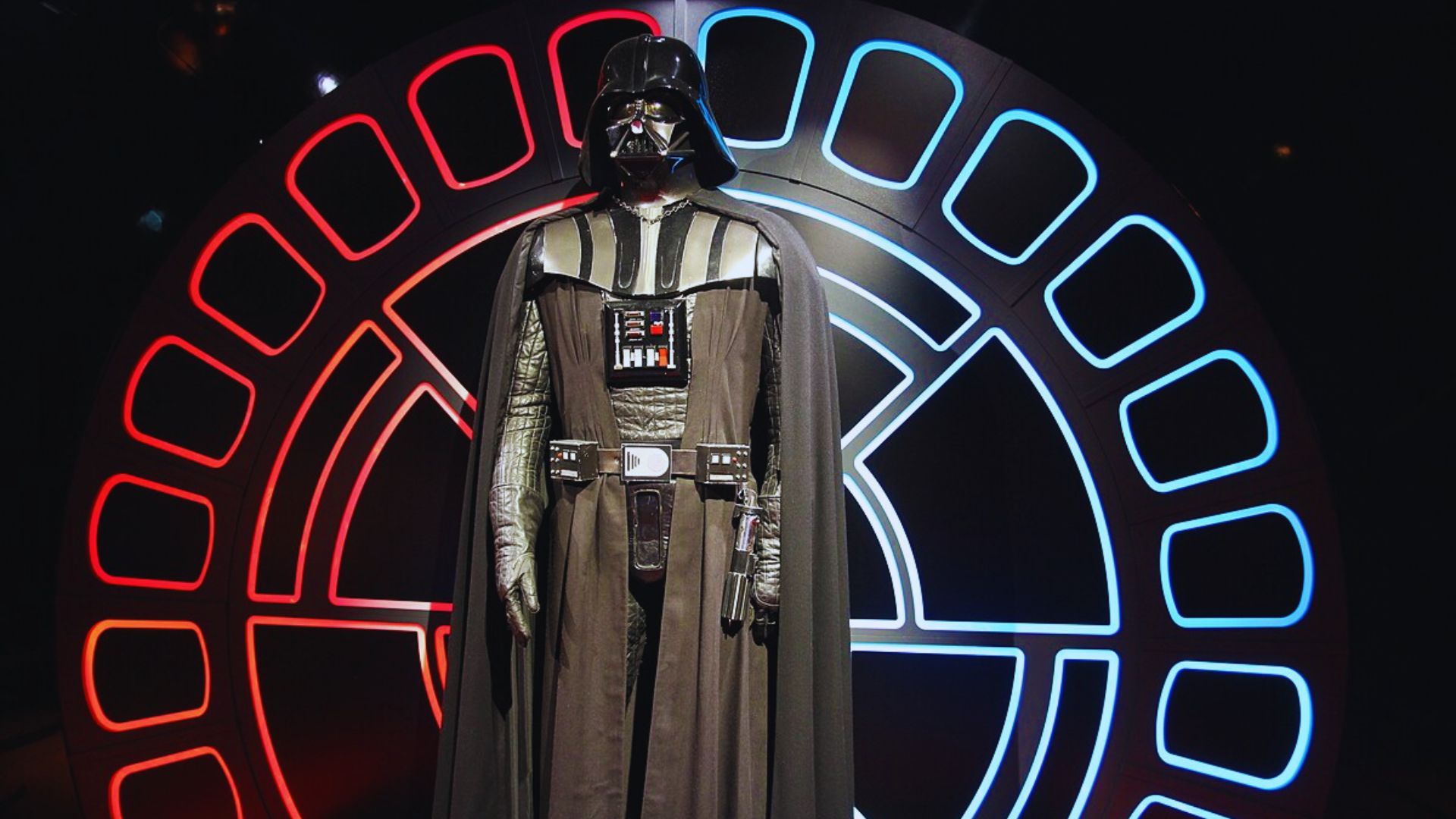 14 of the Most Iconic Movie Costumes in History