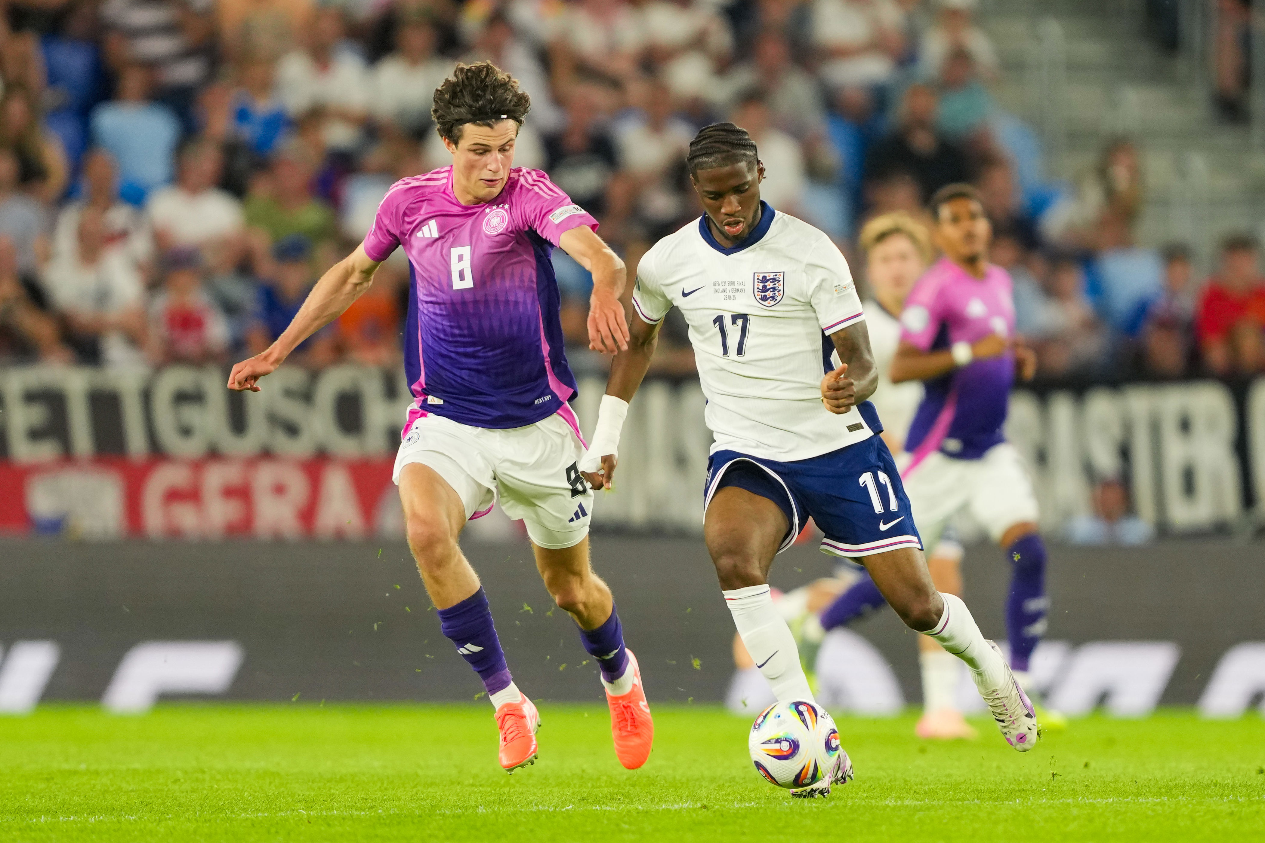 Deal agreed: West Brom closing in on Aston Villa loan transfer after ...