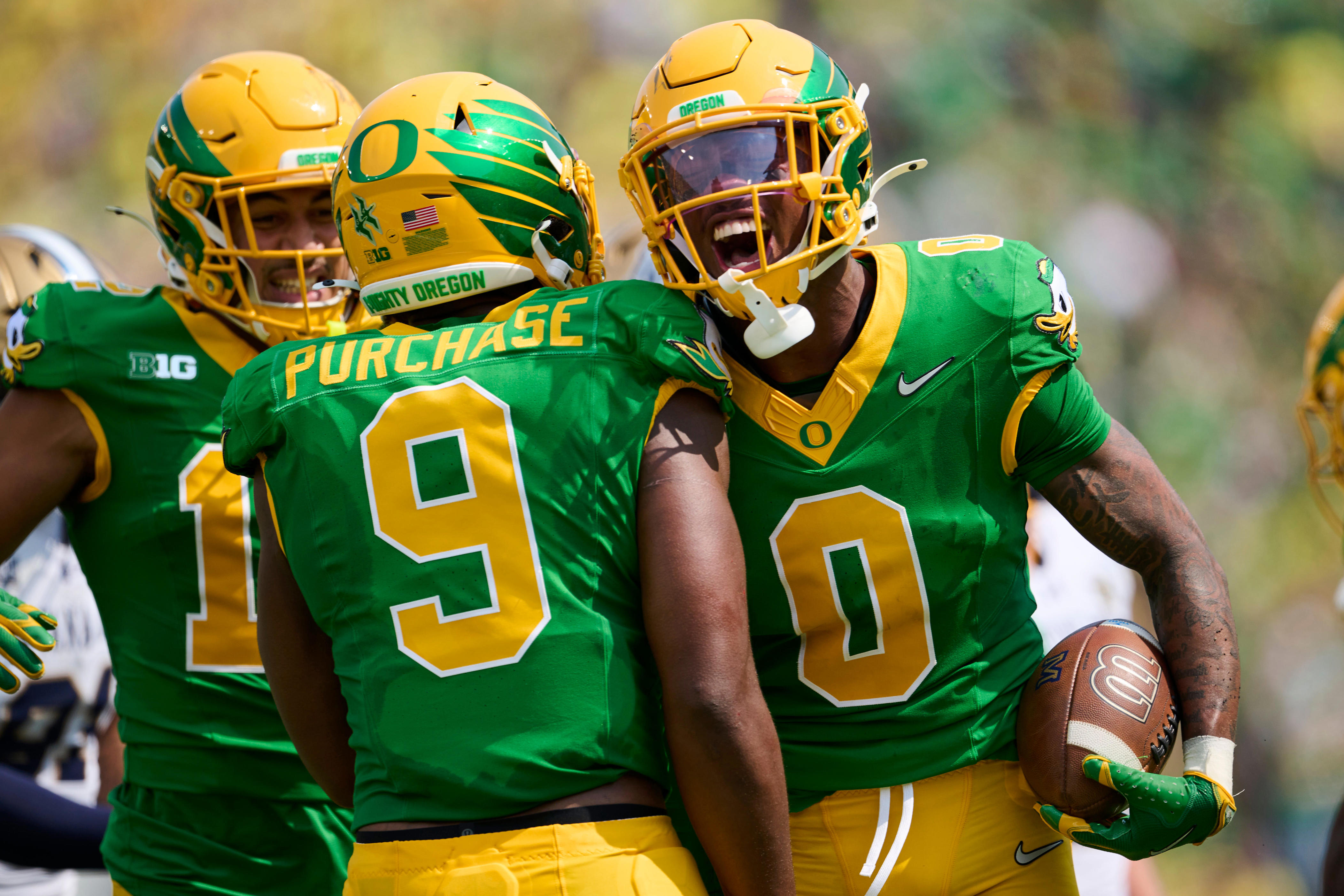 Oregon Ducks see championship odds rise after Week 1 blowout win, per ...