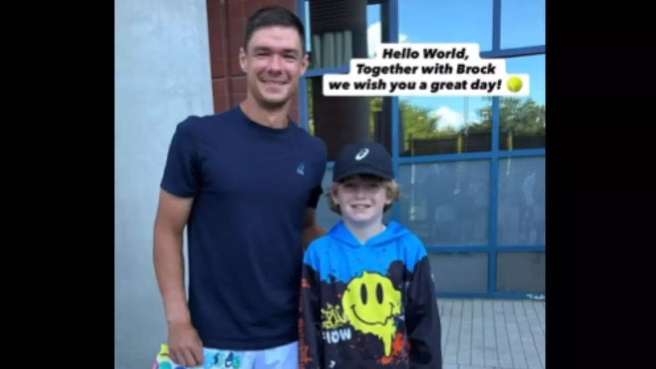 US Open hat snatching moment gets a twist as tennis star finally meets ...