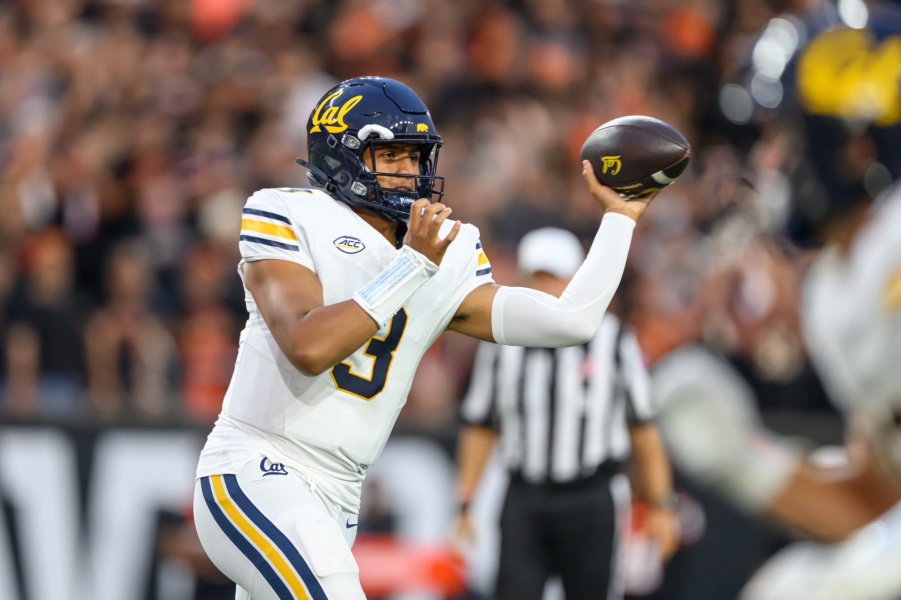 How former Oregon Ducks performed in Week 1 of the 2025 college ...