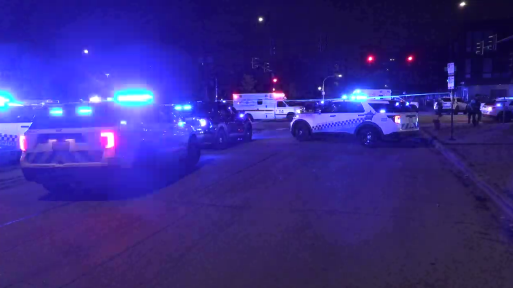 7 people wounded in shooting in Chicago's Bronzeville neighborhood near ...