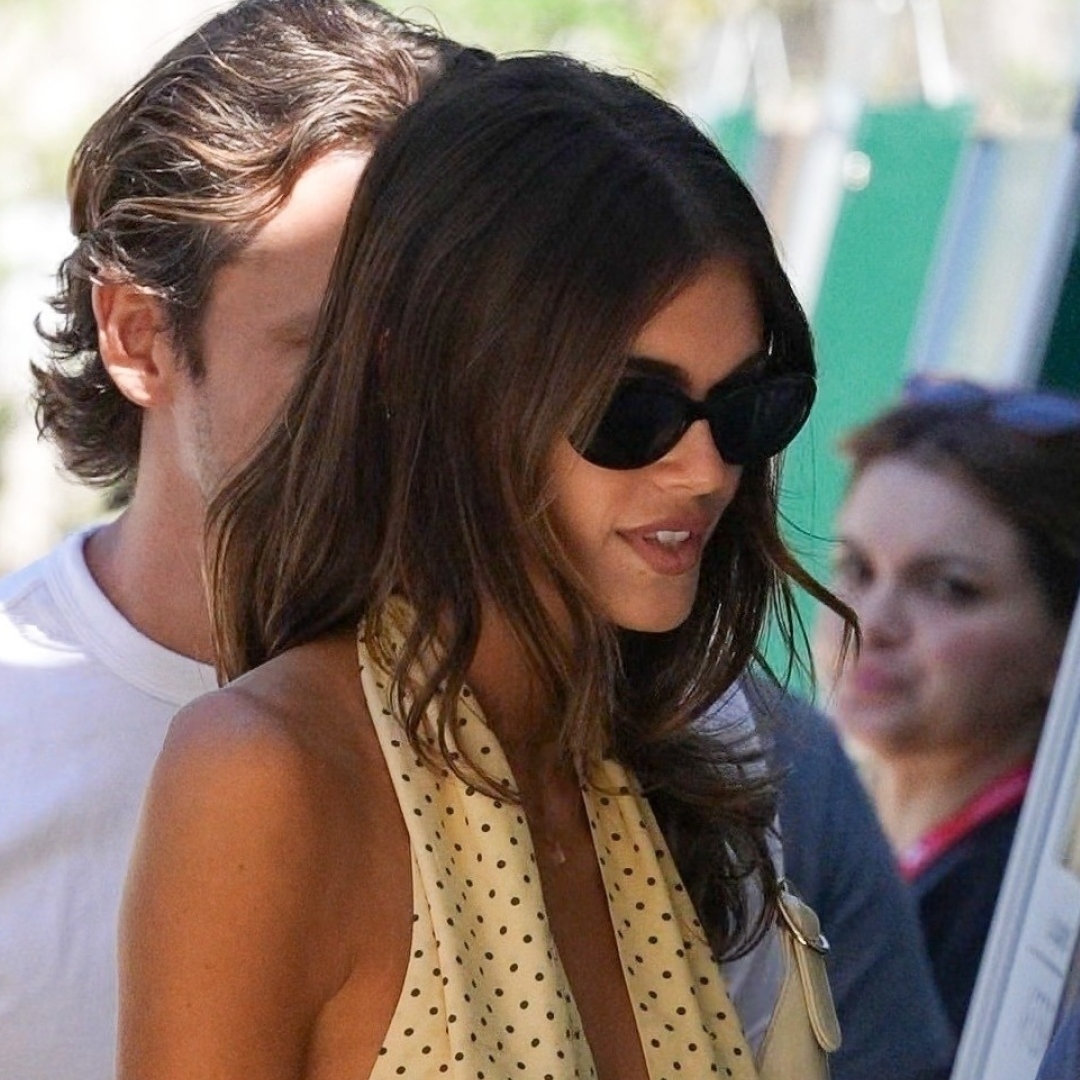 Kaia Gerber Co-Signs 2025's Polka-Dot Trend With Her Backless Halter ...
