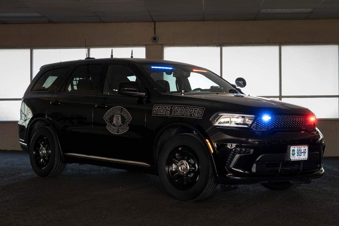 Deputy in Christian County is fatally shot. Suspect identified, Blue ...