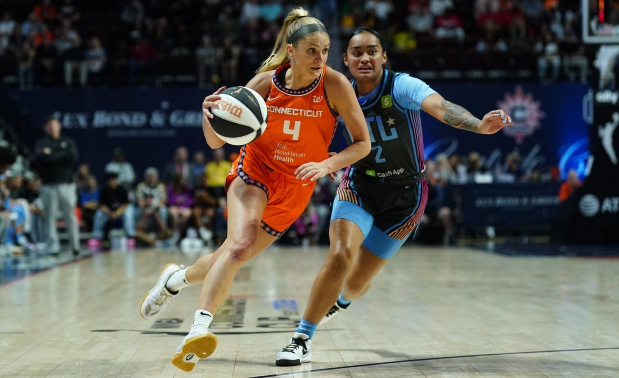 Dream look to strengthen playoff seeding in road game at Sun