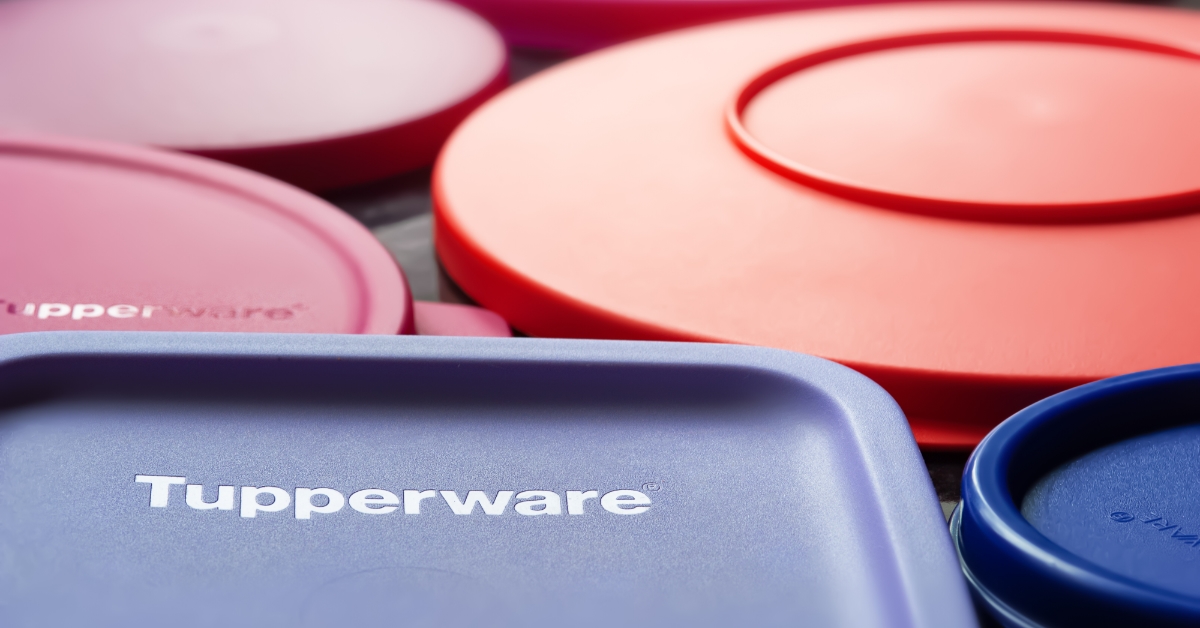 12 Vintage Tupperware Pieces Worth Reselling
