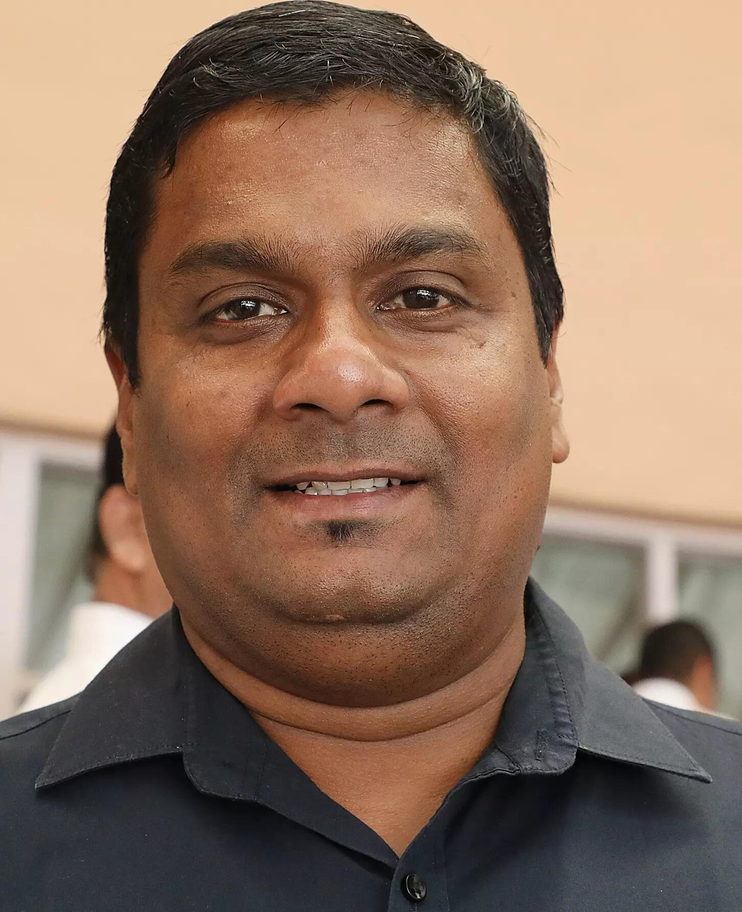 Benaulim MLA warns police over rising thefts at Colva