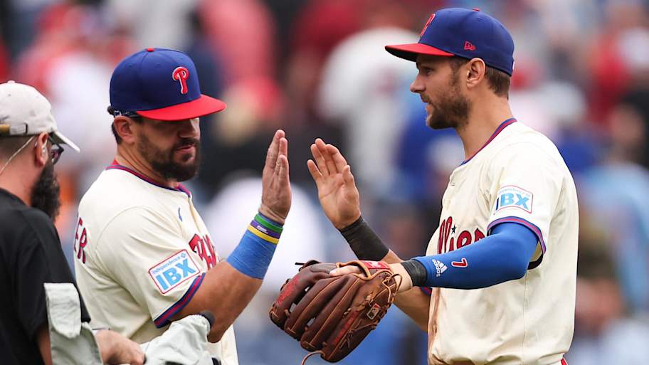 Phillies Trim Magic Number to Clinch NL East With Victory, Mets Loss