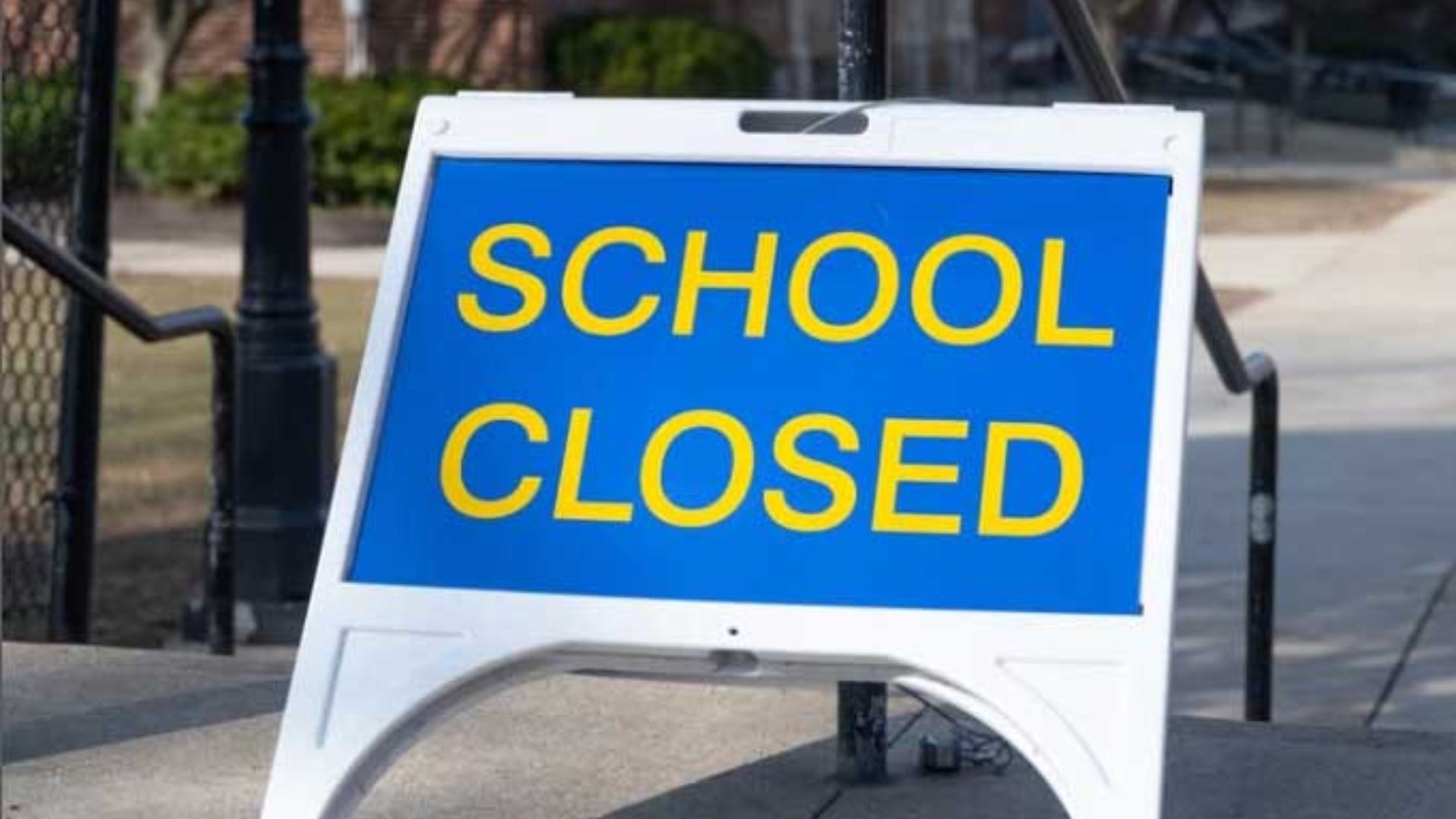 Schools closed in J&K due to persistent inclement weather