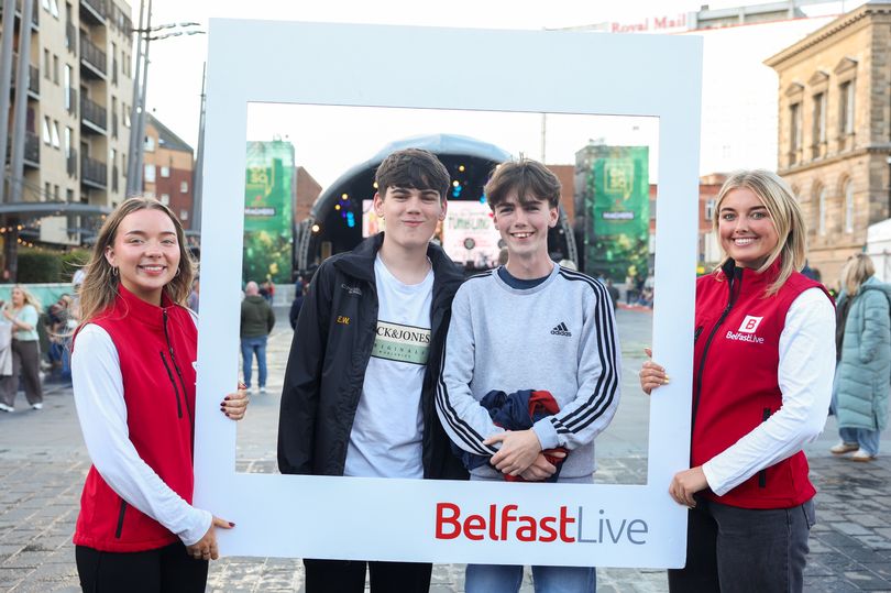 David Gray CHSq 2025 in pictures as fans enjoy world-class gig in Belfast