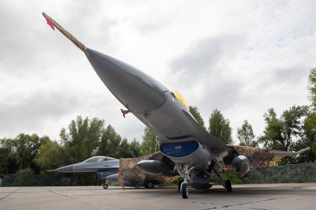 3,350 ERAM missiles are heading to Ukraine — here's how they can be ...