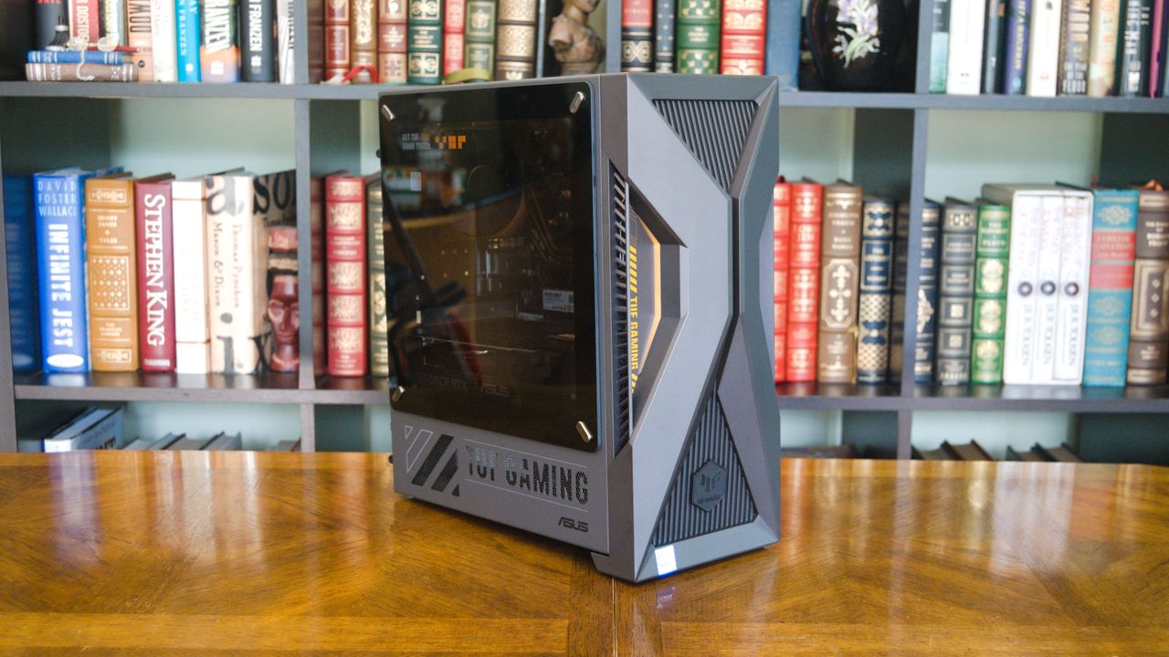 ASUS built a desktop gaming PC around a mobile CPU — it's an ...