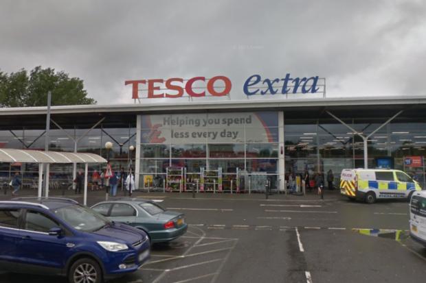 Tesco Ryde to host darts-themed fundraiser for cancer group