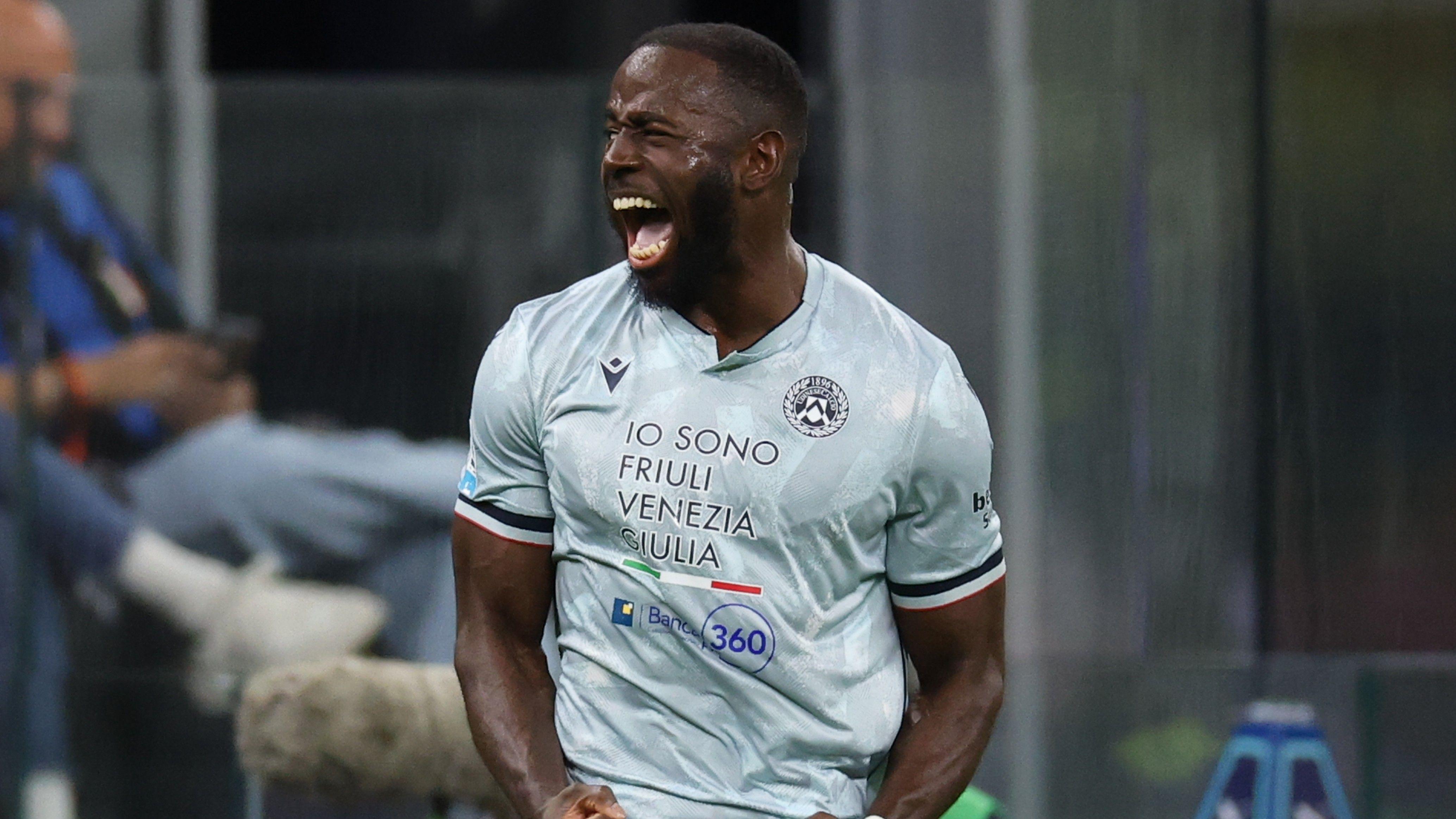 Englishman Davis scores and assists as Udinese beat Inter