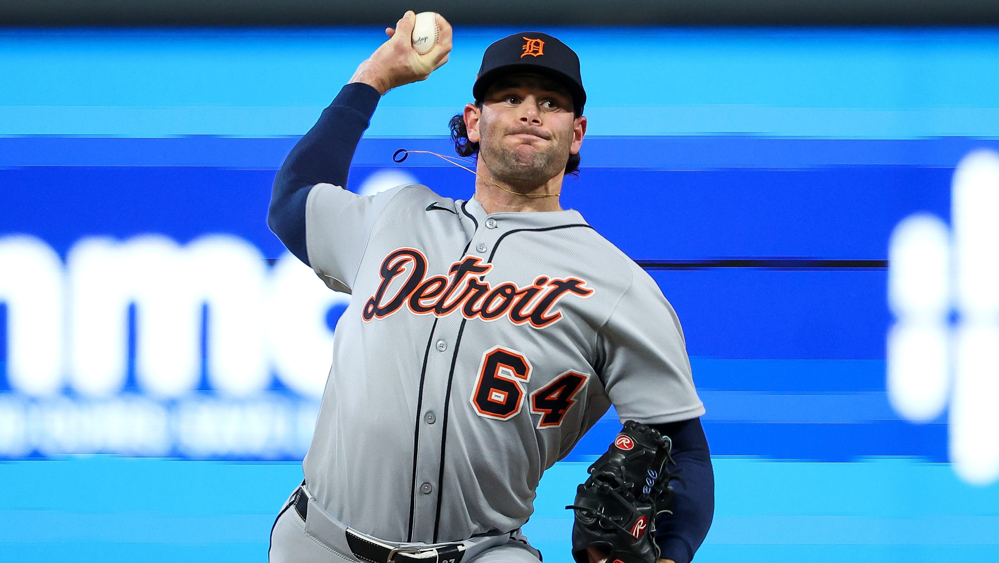 Tigers sign former All-Star closer to $19 million deal