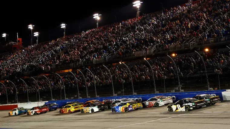 Who won today's NASCAR race? Full results, standings from Cook Out ...