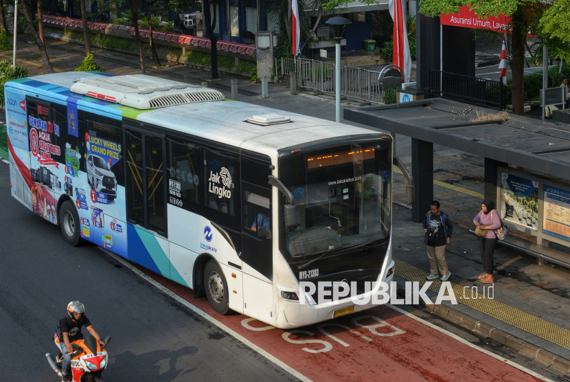 4.907 Bus Transjakarta Beroperasi Normal, Layani 240 Rute