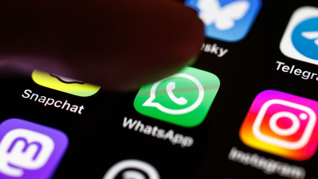 WhatsApp Reveals Bug that Enabled Targeted Attacks on Apple Users