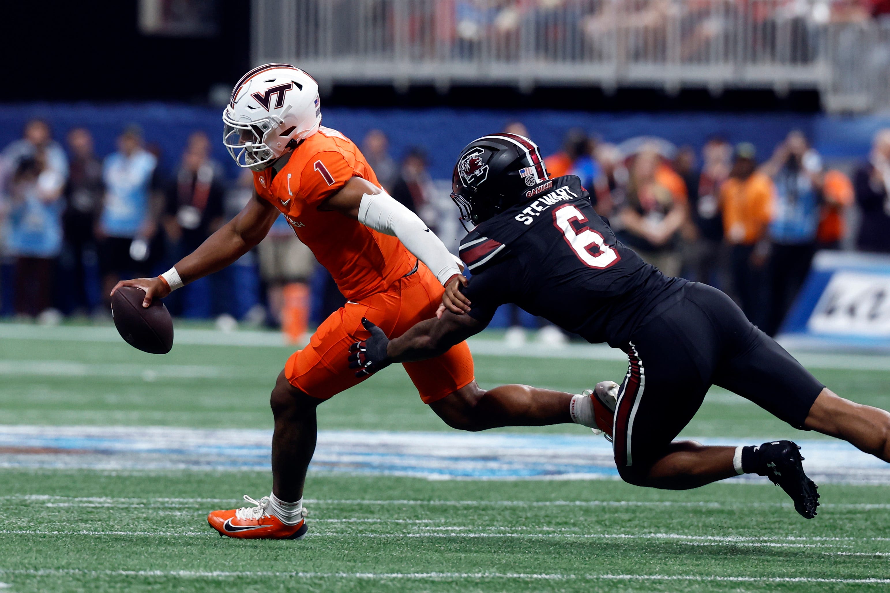 Why Shane Beamer wants star Dylan Stewart 'literally doing nothing' to ...