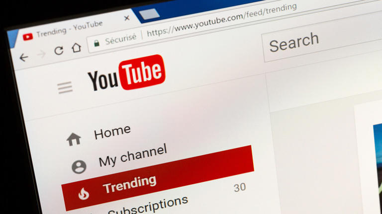 Yes, You Can Go Back To The Old YouTube Layout - Here's How