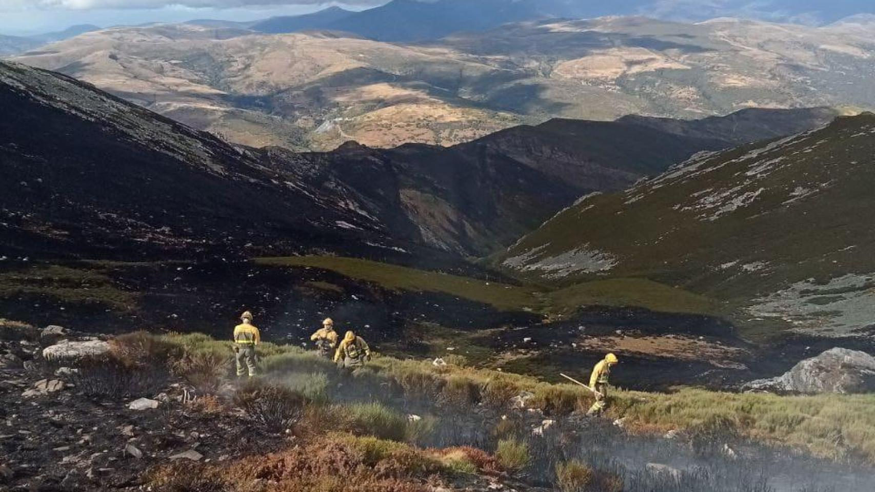 Los incendios de Porto-La Baña y Barniedo descienden a nivel 0: la ...