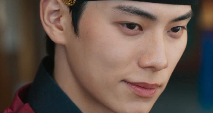 Namjoo's replacement..Lee Chae-min, the chef of the tyrant, appears in ...