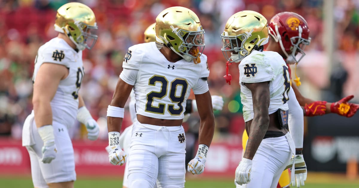 Christian Gray injury update: Notre Dame CB leaves game after strange fall