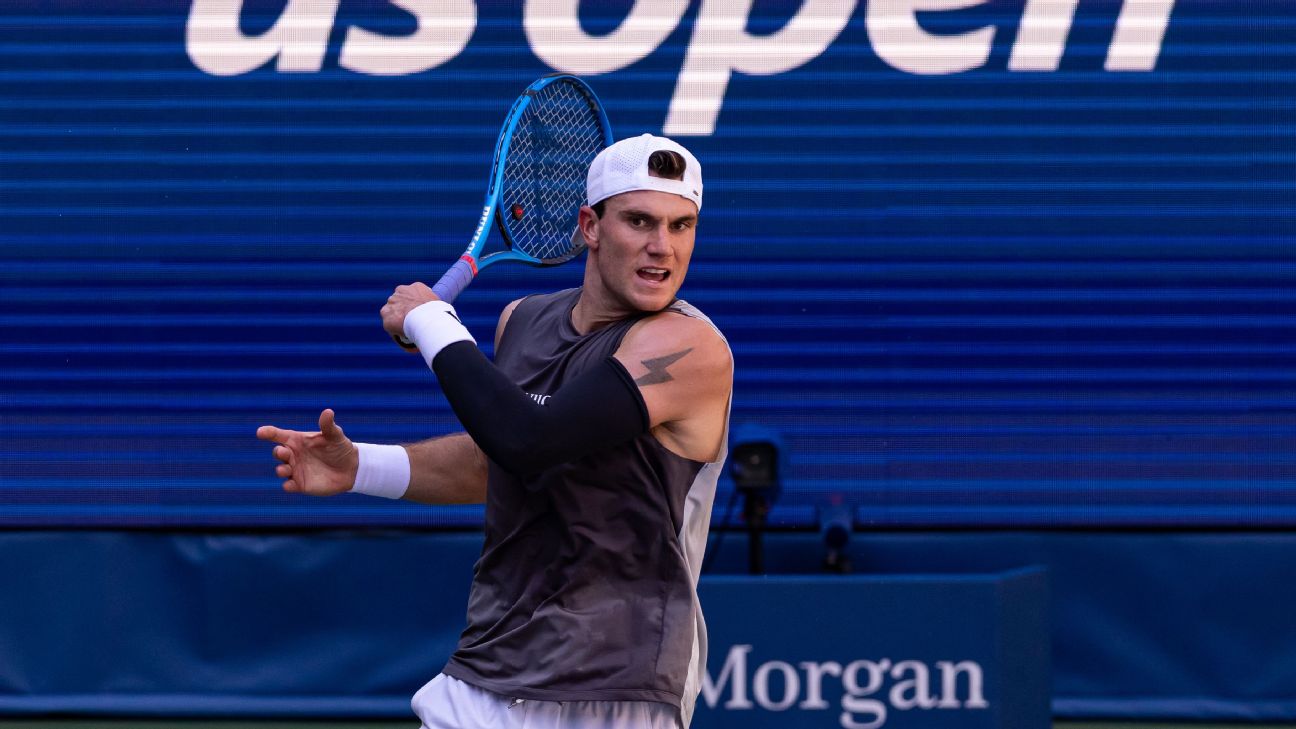 Why some righties play lefty in tennis ... and others do the opposite