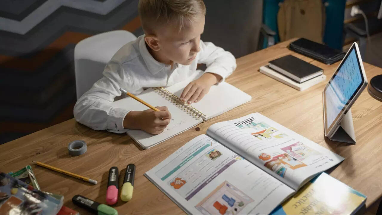 10 tips to motivate children to study hard