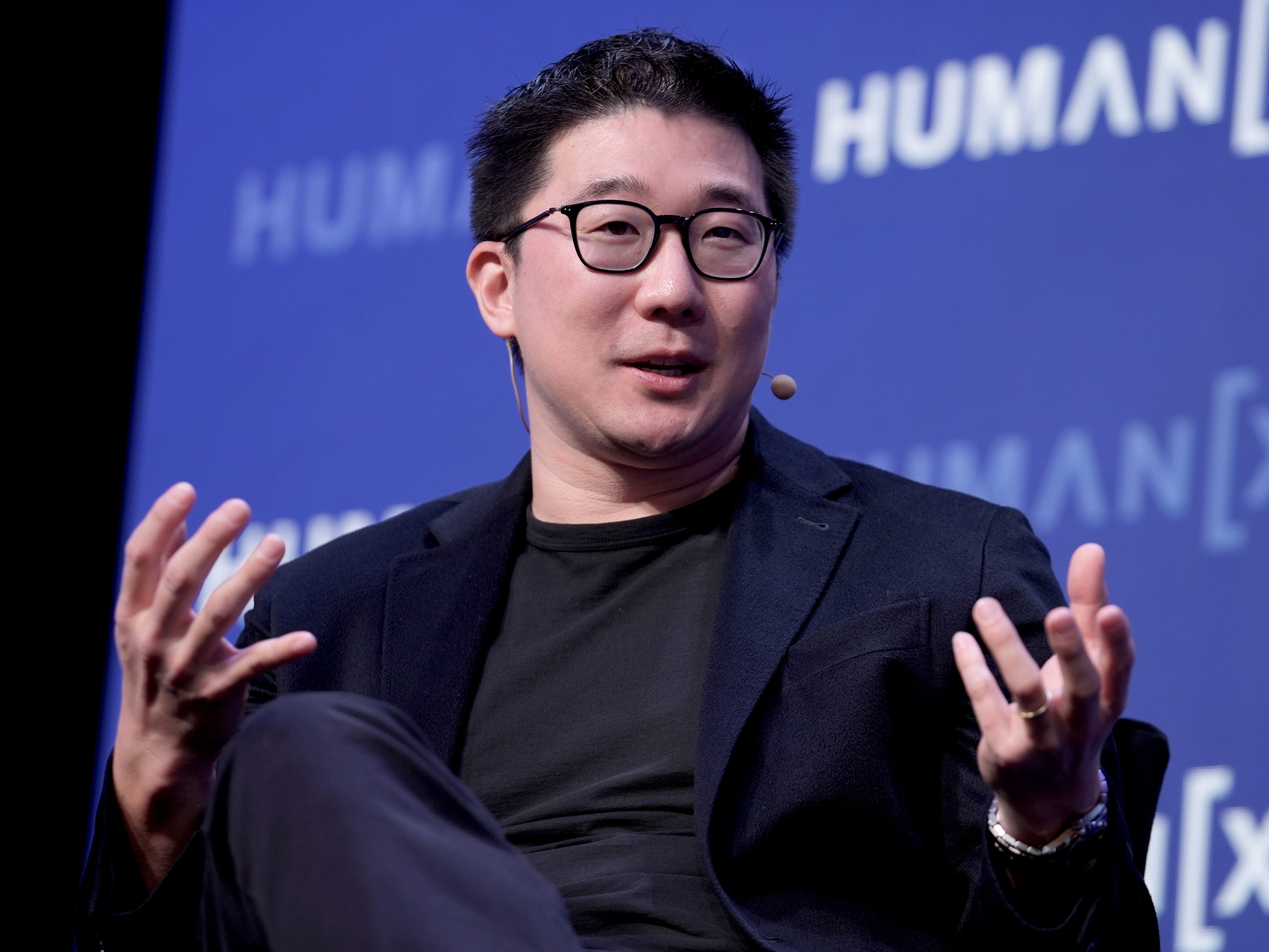 Airtable's CEO says he wants his staff to play with AI, even if it ...