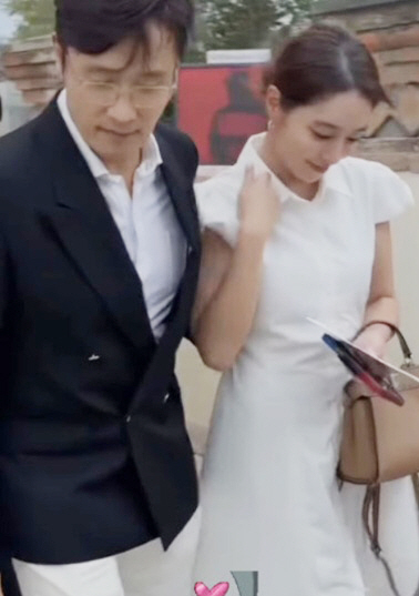 Lee Byung-hun ♥ Lee Min-jung Venice-heated marital love → Son Ye-jin ♥ ...