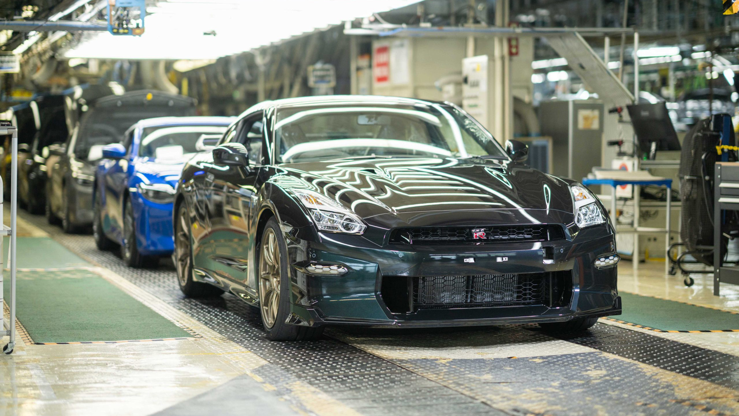 The Last Nissan GT-R has Rolled off the Production Line