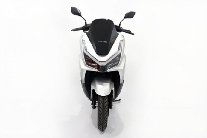 PCX Versi Dek Rata Muncul dengan Mesin 150 Cc, Harga Rp 22 Jutaan