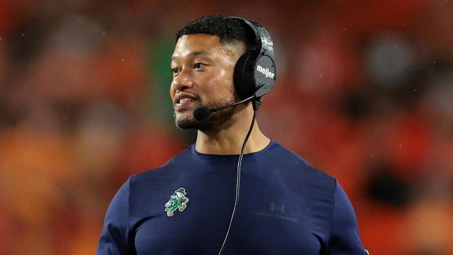 Freeman Addresses Playcalling Criticism After Notre Dame Falls to Miami