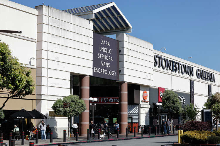 Around 20 juveniles rob, vandalize Target store at S.F. Stonestown