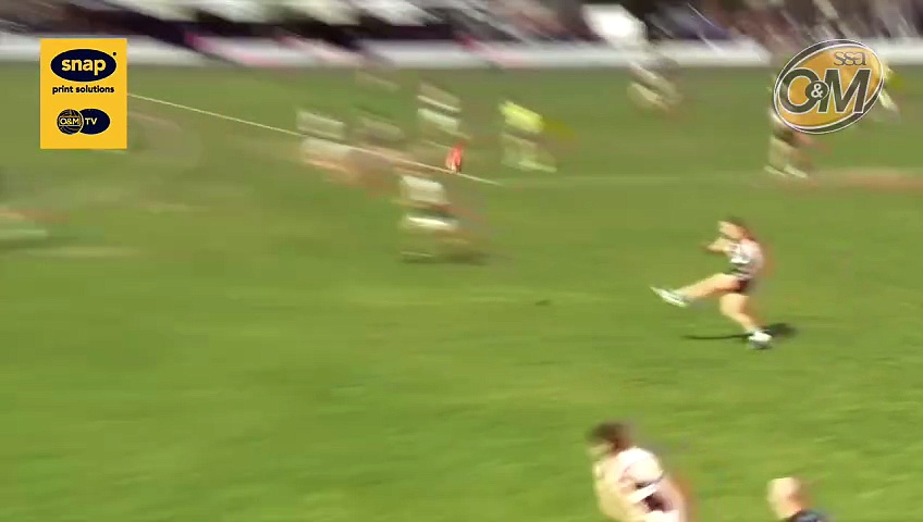 Nico Sedgwick takes a strong grab