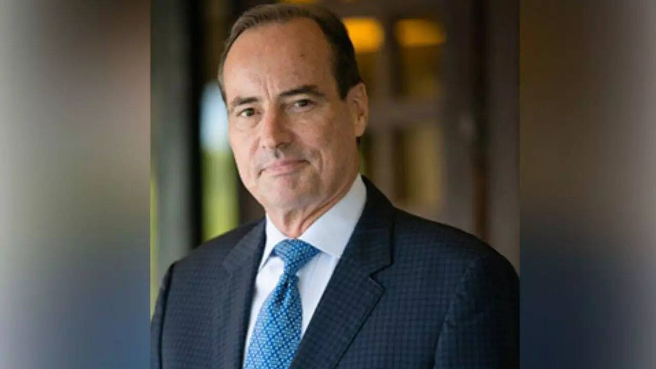 Harvard's Harry Dent predicts Bitcoin could disrupt $630 trillion ...