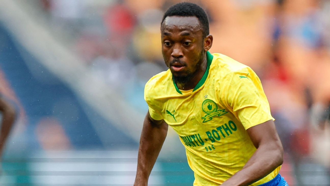 Mamelodi Sundowns' Ronwen Williams, Miguel Cardoso hail PSL record ...