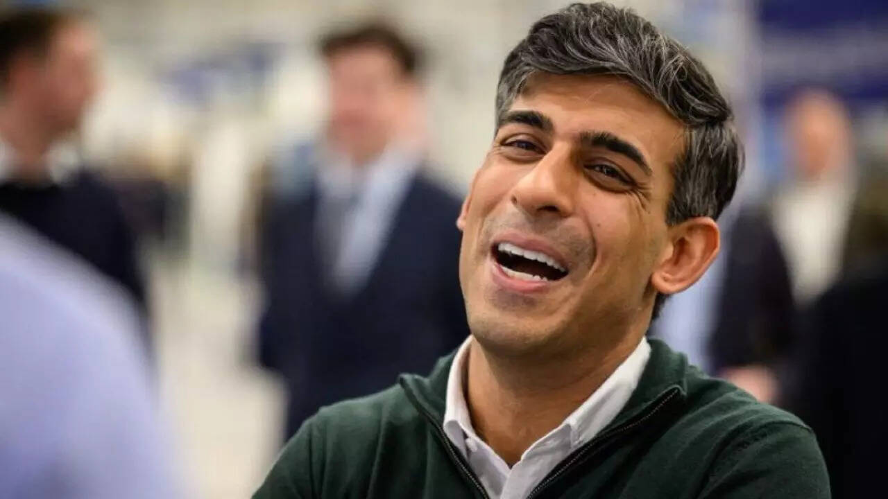 Rishi Sunak’s extraordinary journey: From school Head Boy to Britain’s ...